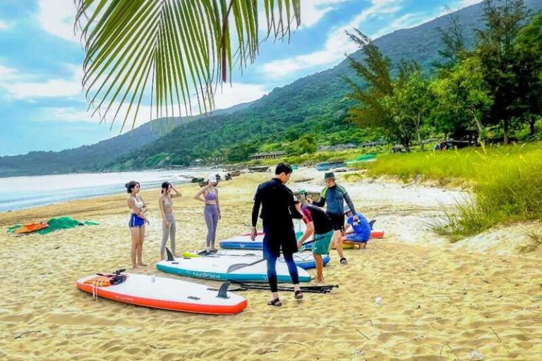 Chèo Sup Đà Nẵng list 6 địa điểm cho thuê Sup giá rẻ uy tín